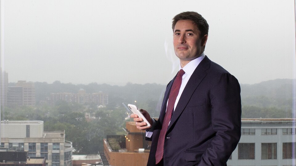 Jonathan Swan Played By Jonathan Swan On Axios Official Website For